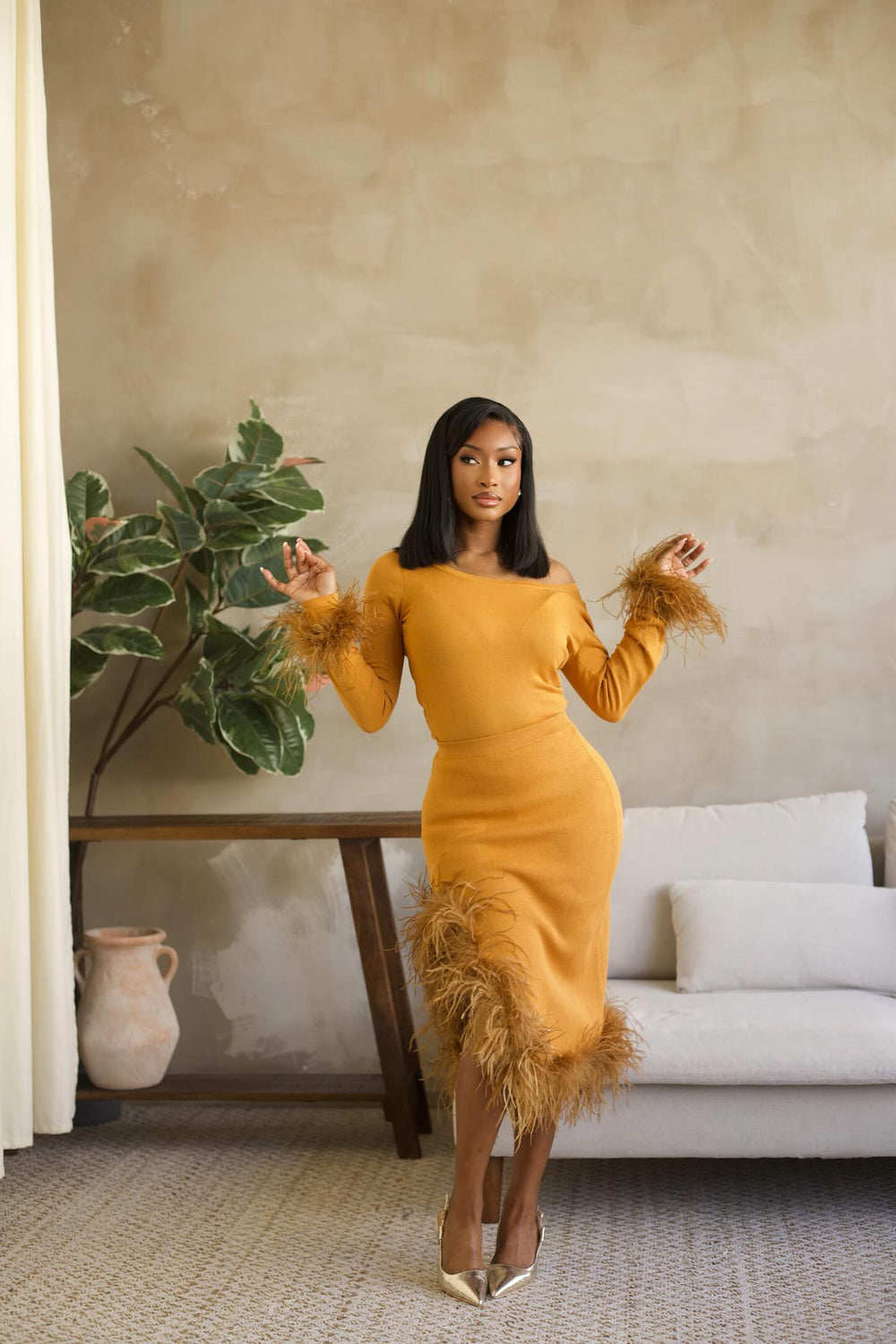 Women's Designer Knit Tops And Tops With Feathers| ANDREEVA